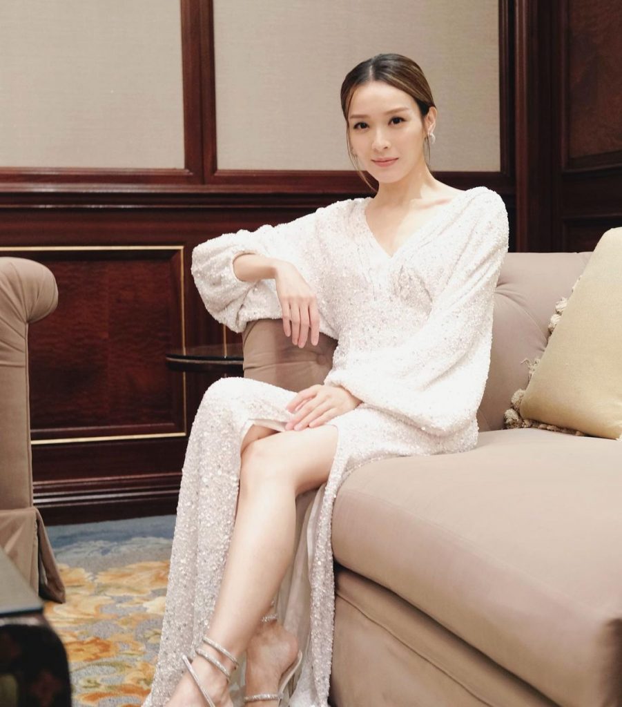 网络票选最受欢迎TVB女艺人 锺嘉欣排名第4 – 988