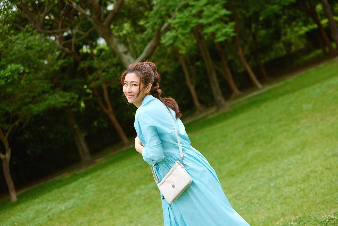 吐槽Ella嘴巴大曝男友昵称 Selina独爱S.H.E歌曲当胎教音乐 – 988